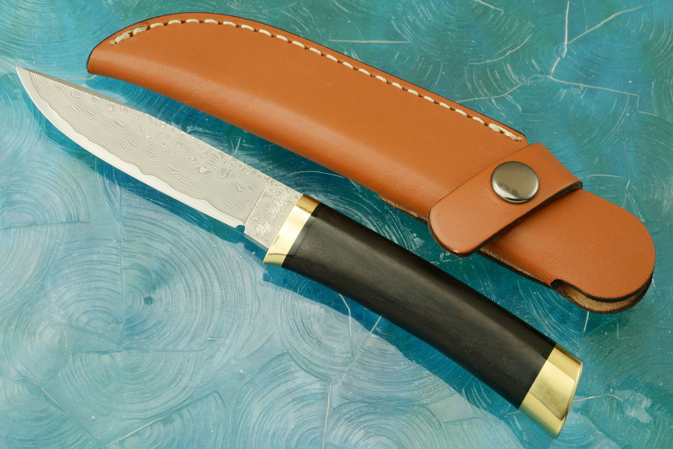 BladeConnection: Practical and Tactical Knives for Daily Carry