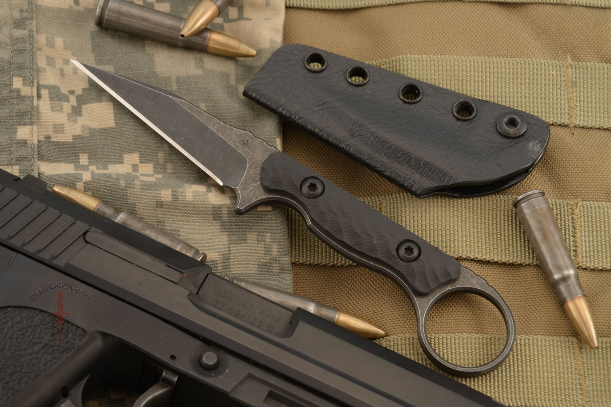 BladeConnection: Practical and Tactical Knives for Daily Carry