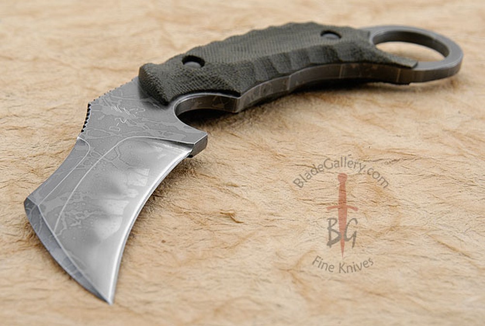 BladeConnection: Practical and Tactical Knives for Daily Carry